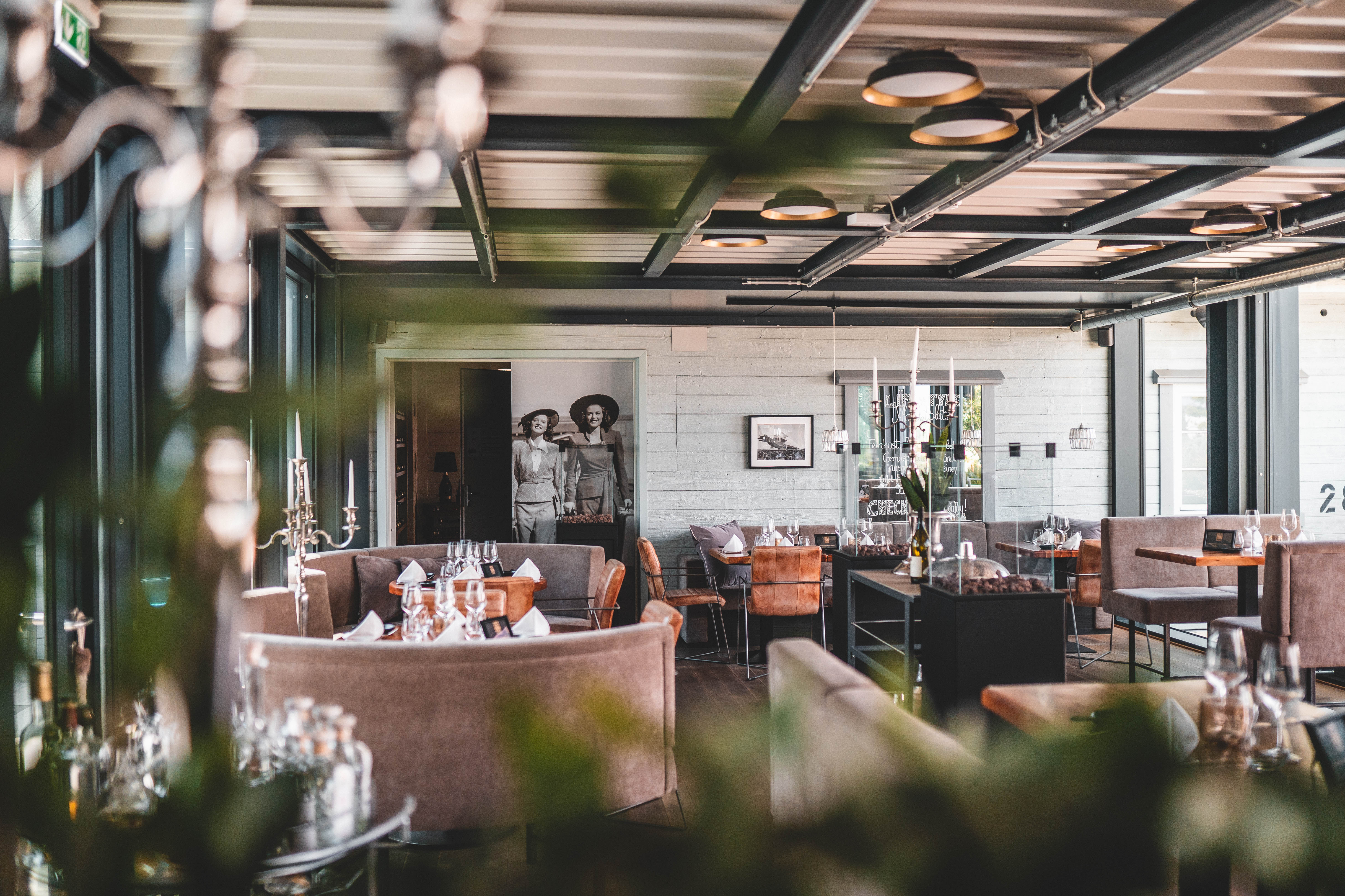 Check Inn Foodport | Restaurant in Böblingen